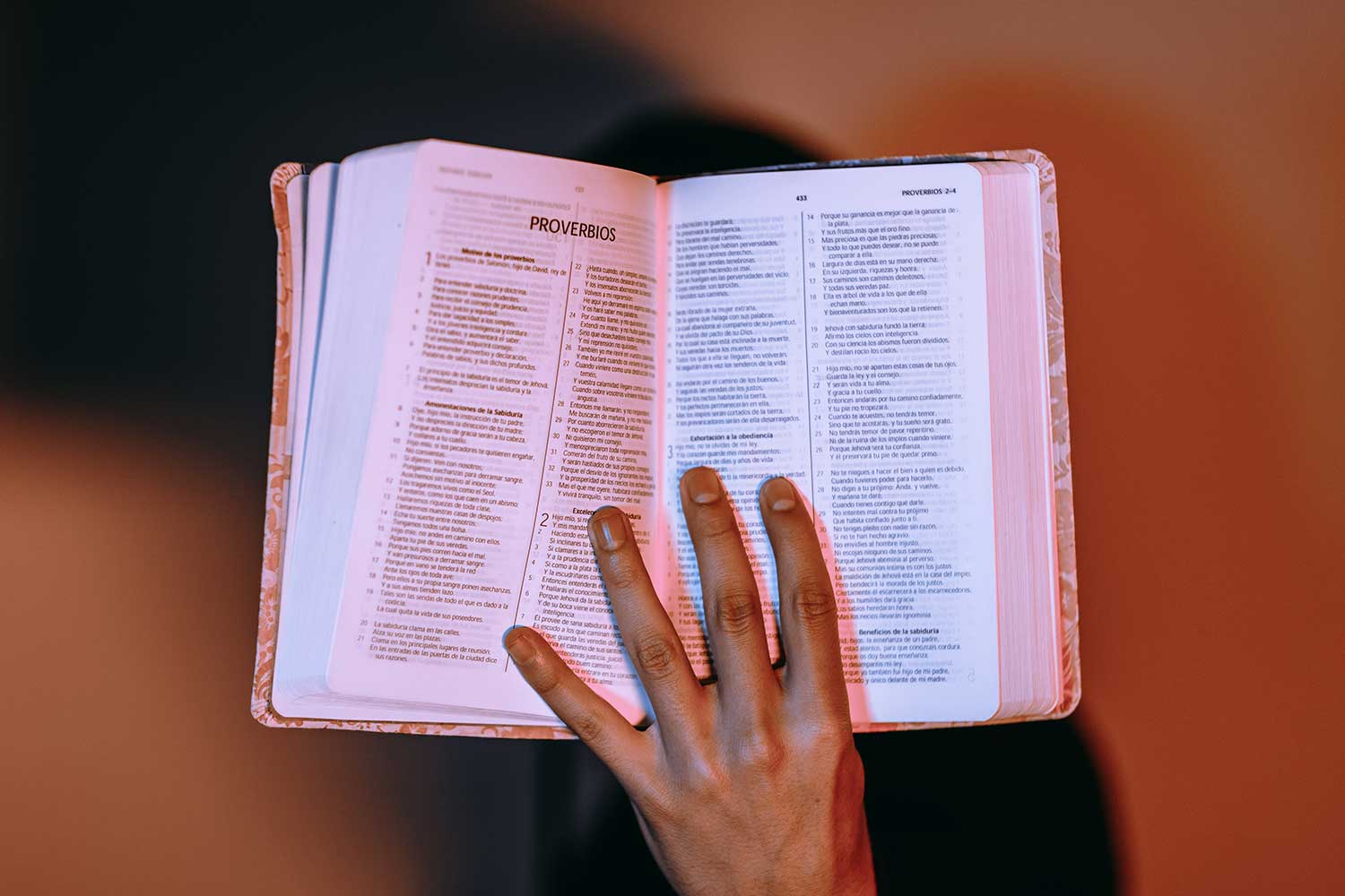 Cristianismo não é apenas religião, é relacionamento! - Editora Mundo ...